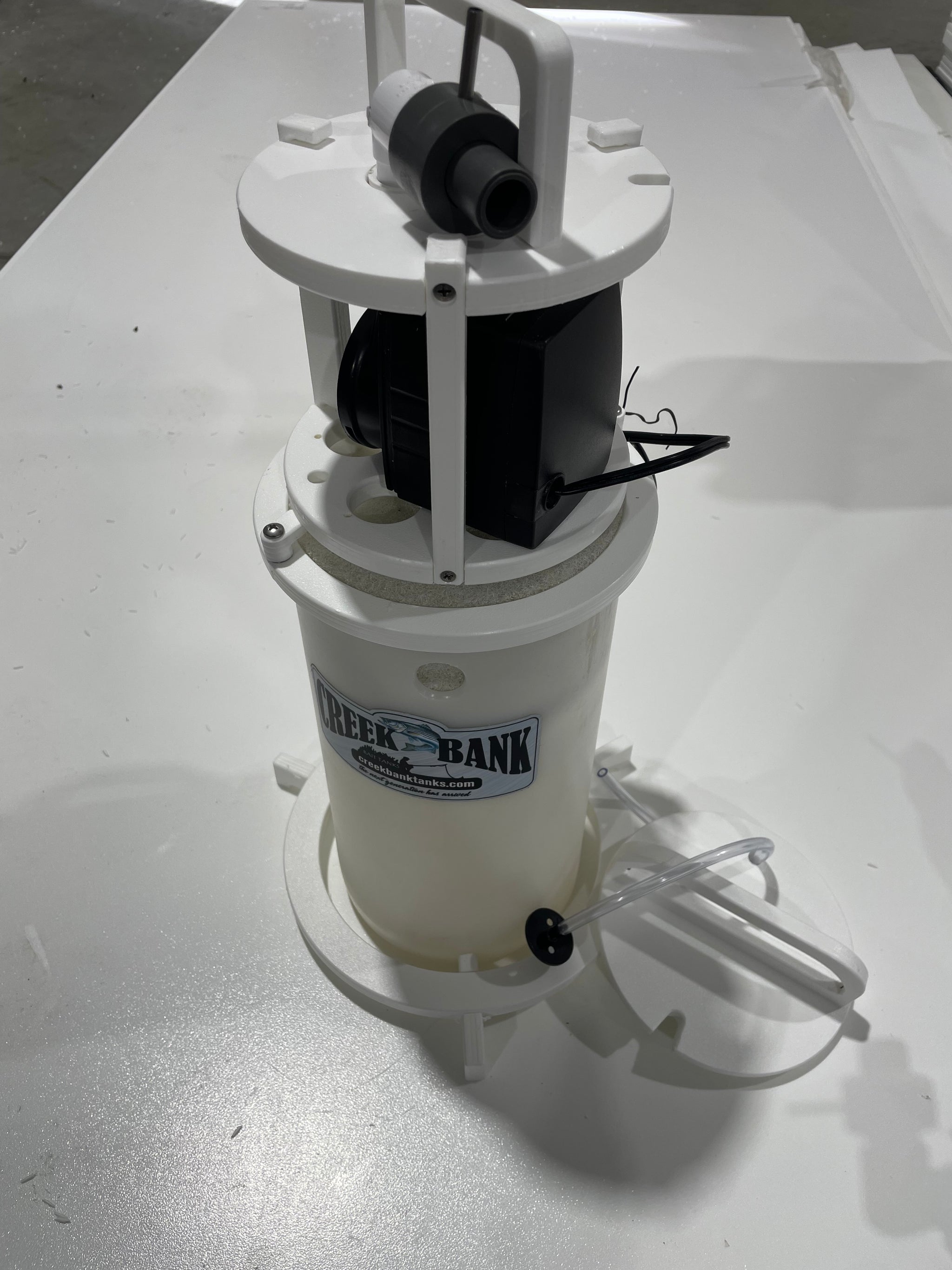 Shad Spa 2 -- Filter/aeration tube – Creek Bank Tanks LLC