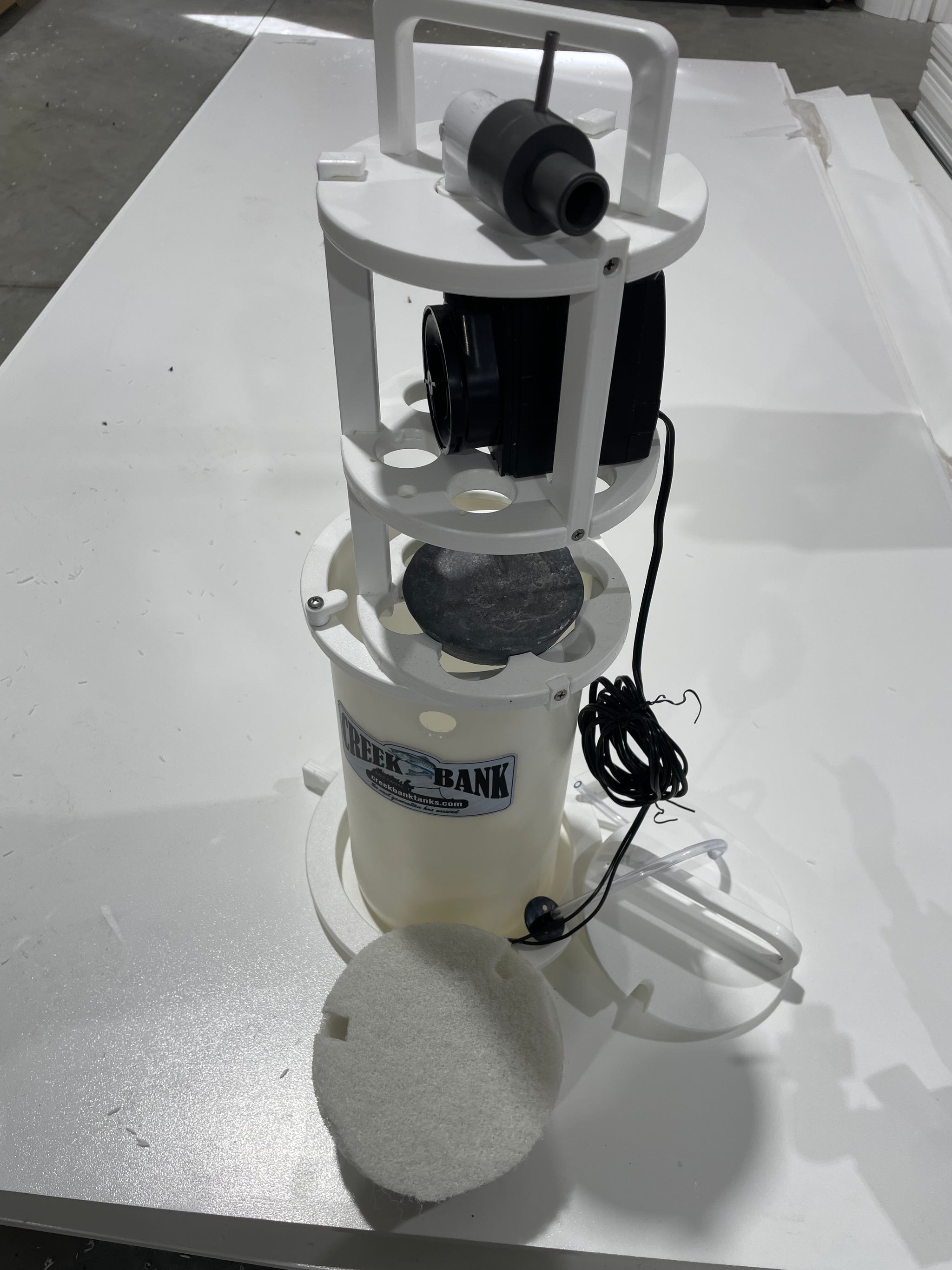 Shad Spa 2 -- Filter/aeration tube – Creek Bank Tanks LLC