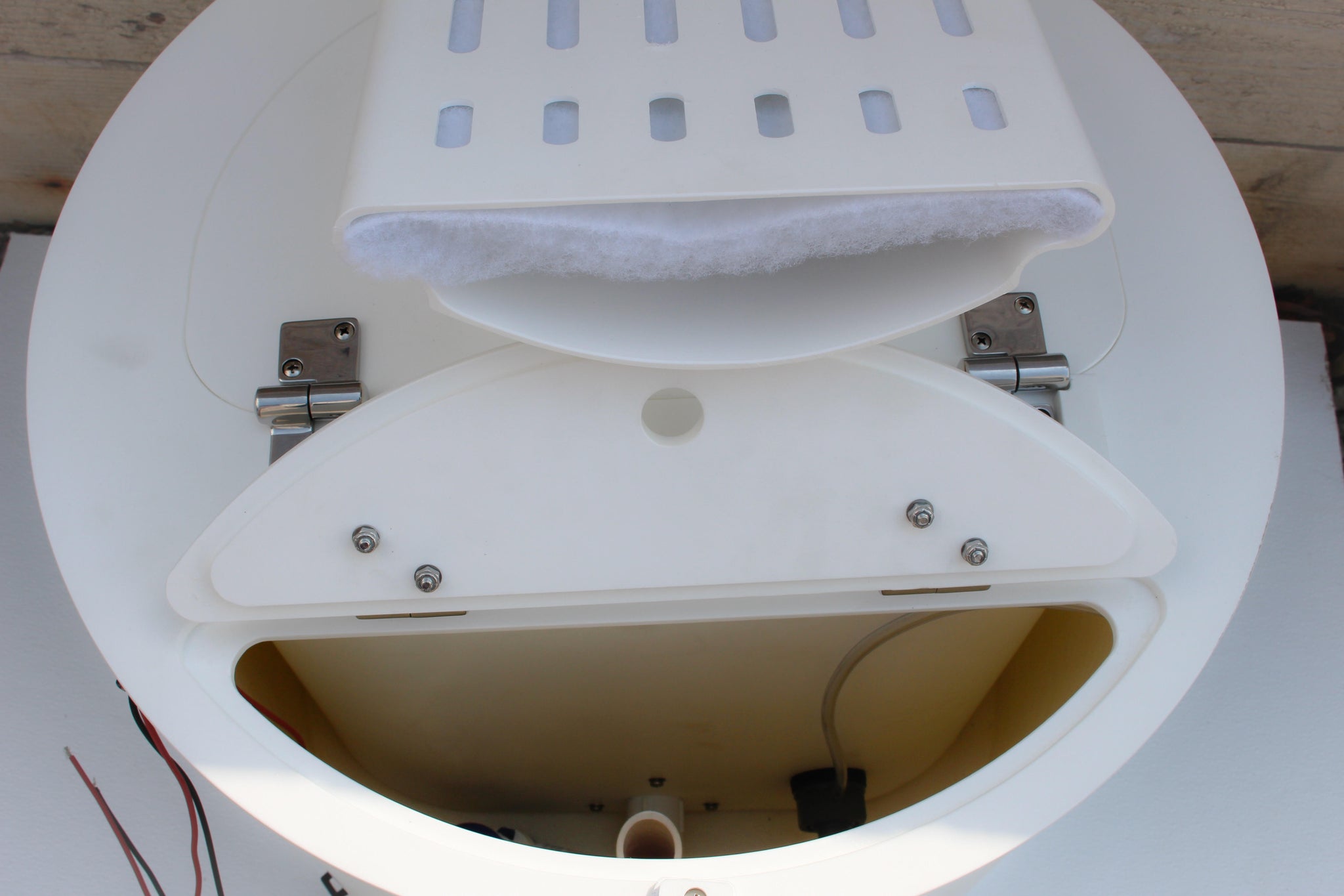 30 Gallon Creek Bank Tanks Version 2 – Creek Bank Tanks LLC